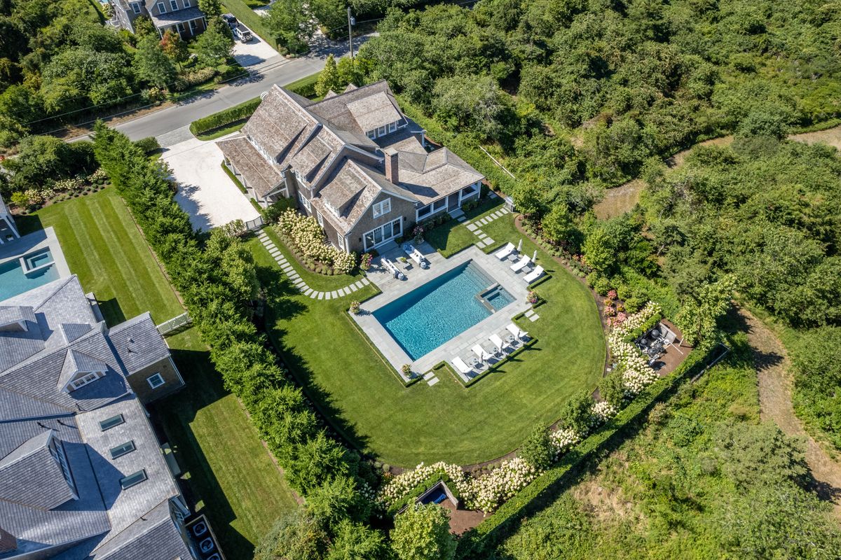 Sconset- 35 Burnell Street - Fisher Real Estate Nantucket