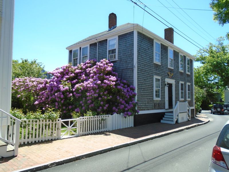 115 Washington Street Ext. Cottage C - Fisher Real Estate Nantucket